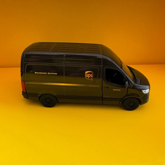 United Parcel Service UPS | Other | 3 Ups Mercedes Benz Sprinter ...